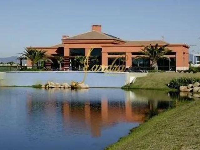 Terreno na beira de lago OFERTA DE 900 MIL POR 760 MIL