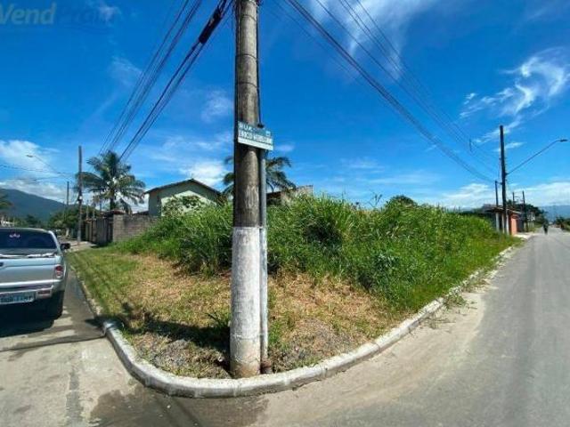 Terreno na Enseada, esquina, ideal para desmembrar