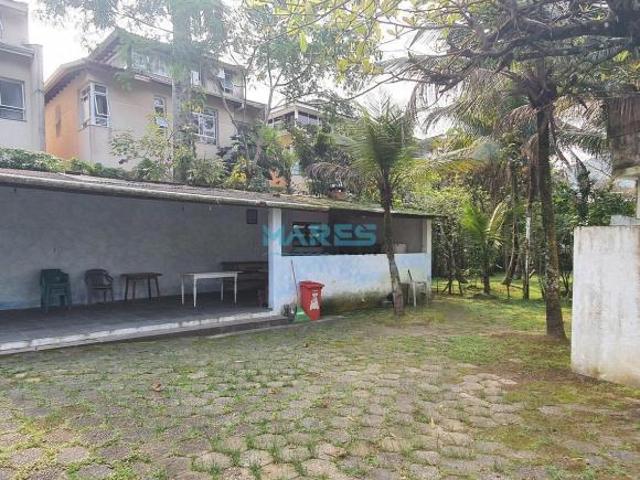 Terreno na praia de Cambury