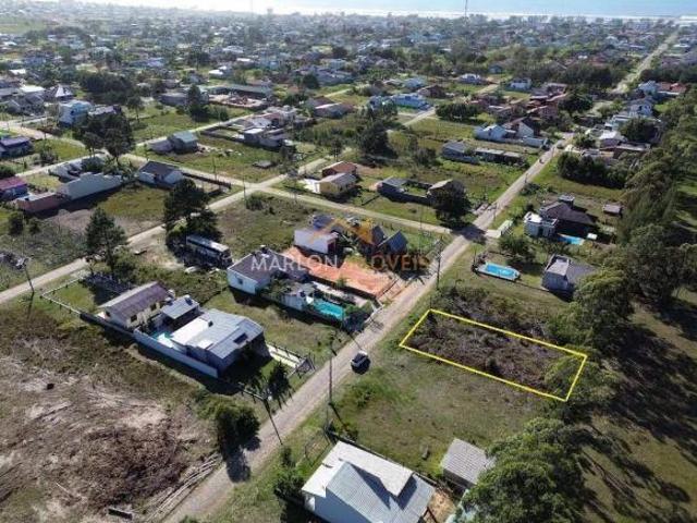Terreno na Praia Paraíso em Torres/RS de frente para o norte pronto para construir