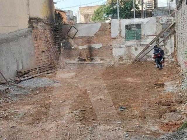 Terreno na Região do Tucuruvi com 93m2 para Investidor