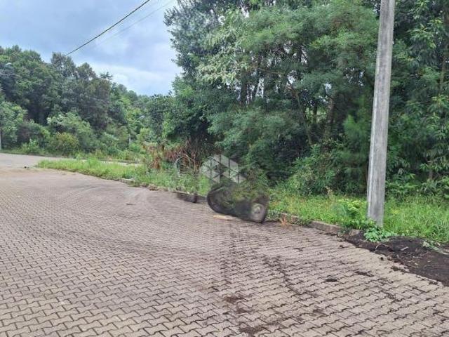 Terreno na serra gaúcha com 370,50 m2 em área residencial de constante valorização