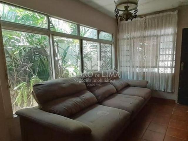 Terreno na Vila Formosa 300m², com casa térrea com 4 quartos sendo 1 suíte, quintal, 1 vaga