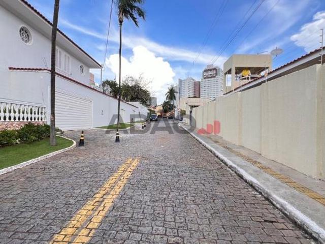Terreno No melhor Do Setor Sul Área / Terreno à Venda, 432.00 por R$ 1500000.00 no setor Setor Sul A