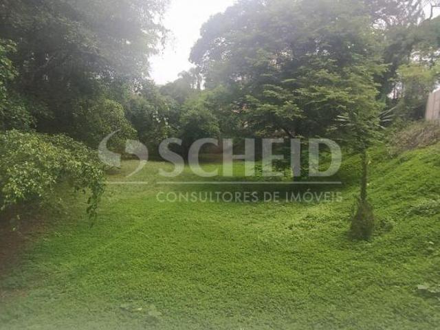 Terreno no Morumbi com 1.600m²