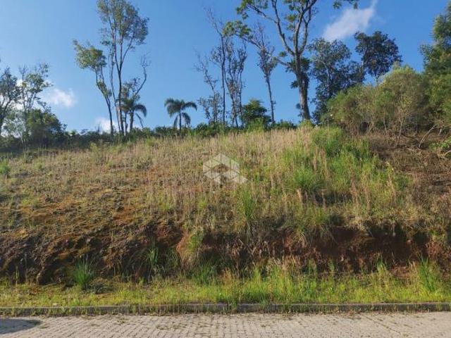 Terreno no Bairro Verona