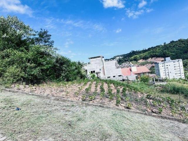 Terreno no Bairro Vila Nova II