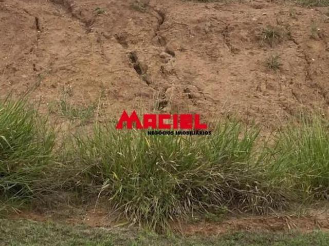 TERRENO NO BAIRRO VILA AMÉLIA EXCELENTE LOCALIZAÇÃO