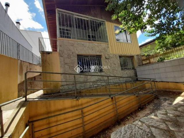 Terreno no bairro Mercês com 525m²