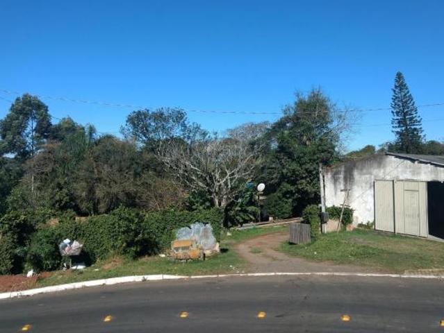 Terreno no bairro Olaria