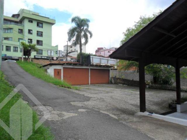 Terreno no bairro Pio X