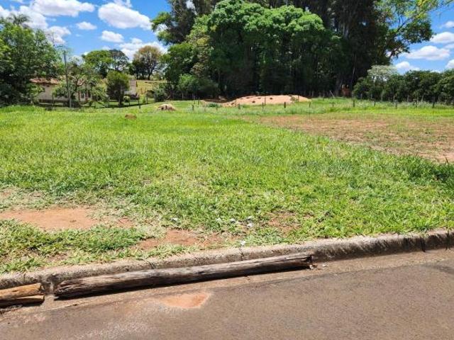 Terreno no bairro Rota das Flores em Artur Nogueira