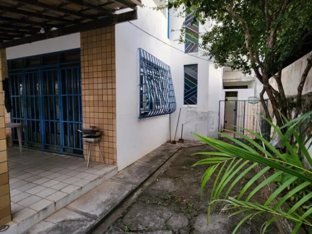 Terreno no Caminho das Árvores 600m²