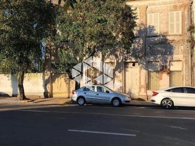 TERRENO NO CENTRO