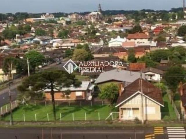 Terreno no centro de Canela