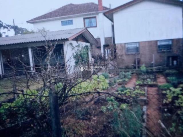 Terreno no centro de Canela