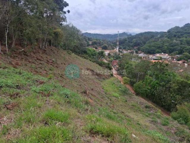 terreno no centro de Santo António do Pinhal OPORTUNIDADE