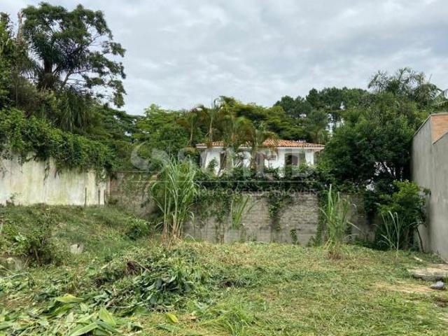 Terreno no Chácara Flora