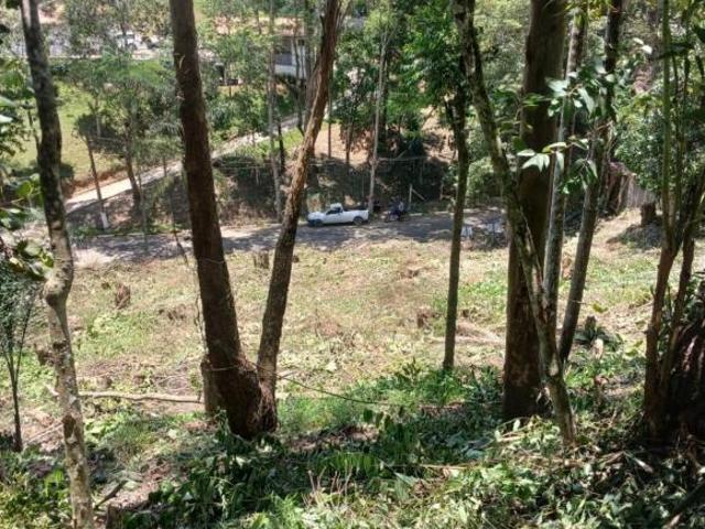 Terreno no Cond Green Valley com projeto de construção aprovado