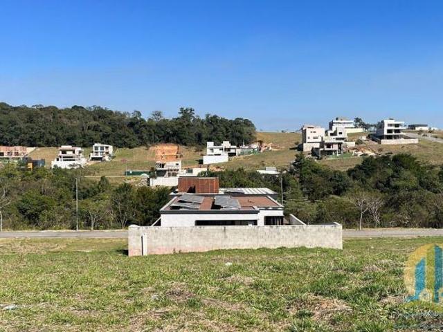 Terreno no condomínio Altavis Aldeia da Serra