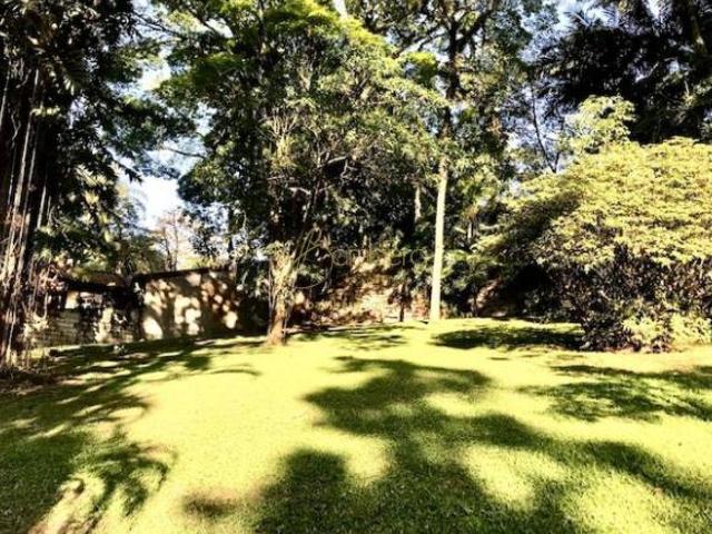 TERRENO NO CONDOMÍNIO CHÁCARA FLORA PRONTO PARA A IMPLANTAÇÃO DO SEU SONHO