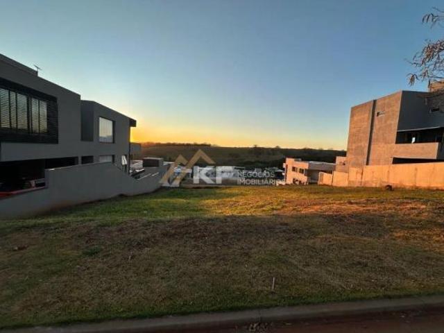Terreno no Condomínio Alphaville 3 Residencial e Empresarial Ribeirão Preto/SP