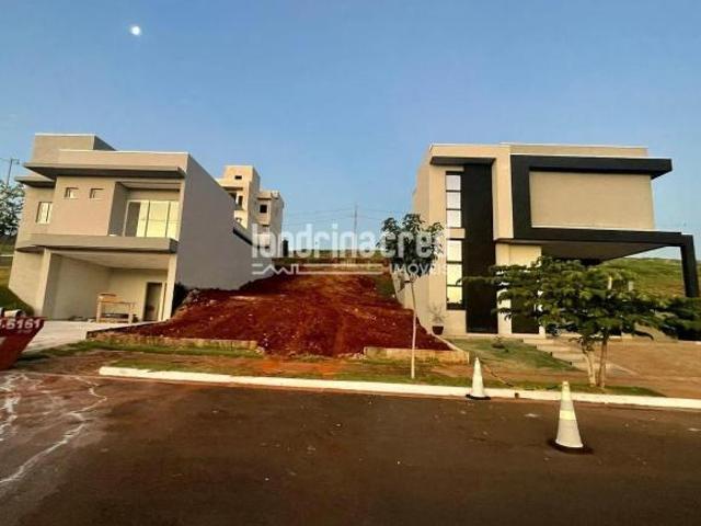 Terreno no Condomínio Araguari em Londrina com 274,63m², ótima localização na Zona Leste e infraestr