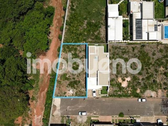 Terreno no condomínio Asas Douradas, 335m²