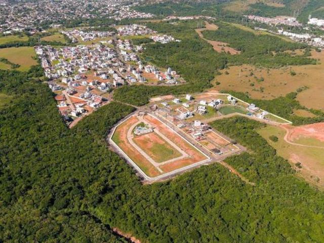 Terreno no Condomínio Aurora, no Alto Petrópolis