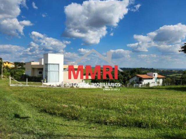 Terreno no Condomínio Haras Pavão à Venda: 1.200m²! ACEITA PERMUTA