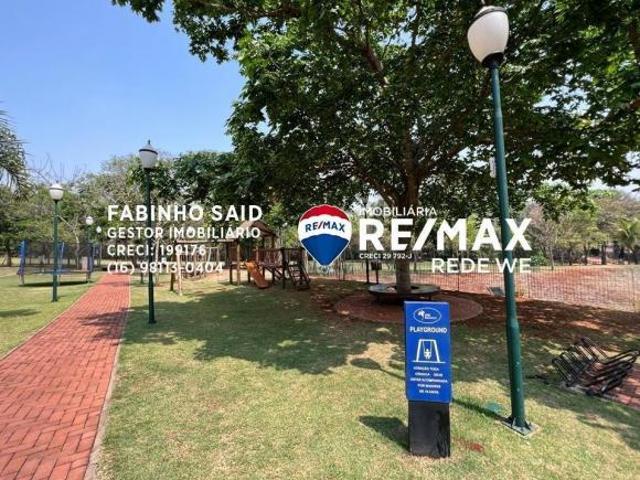 Terreno no Condomínio Ipê Branco com 1042 m²