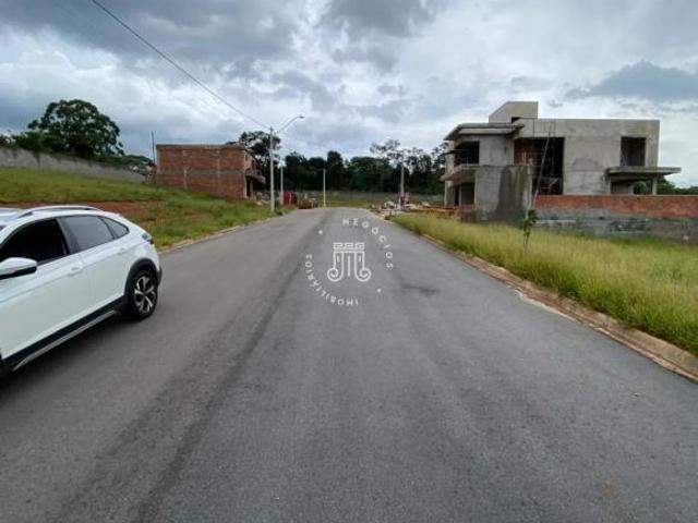 TERRENO NO CONDOMINIO LAGO AZUL COM 250M² EM JUNDIAI SP