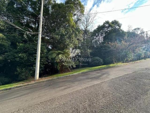TERRENO NO CONDOMÍNIO LAGOS DE GRAMADO