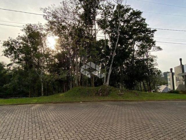 TERRENO NO CONDOMÍNIO SERRA AZUL
