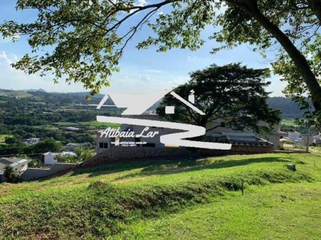 Terreno no Condomínio Porto Atibaia, linda vista para área de lazer do Condomínio e Montanhas