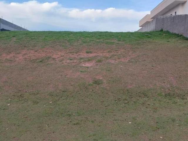 Terreno no condomínio quinta dos lagos em Paraibuna SP