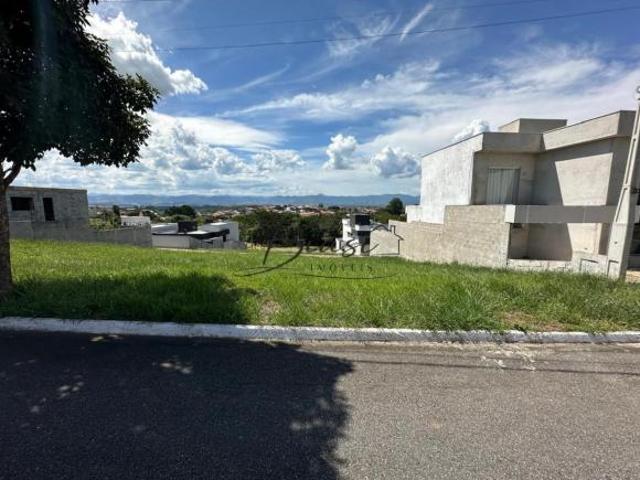 Terreno no Condomínio Reserva do Vale / 268 m² / Plano / Escriturado / Excelente localização / Caçap