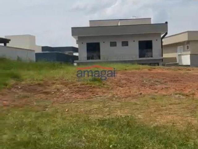 Terreno no Condomínio Residencial Fogaça em Jacareí SP