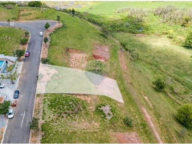Terreno no Condomínio Residenzialle Toscana 736 m2 por R$ 325.000,00 Bom Jesus dos Perdões/SP
