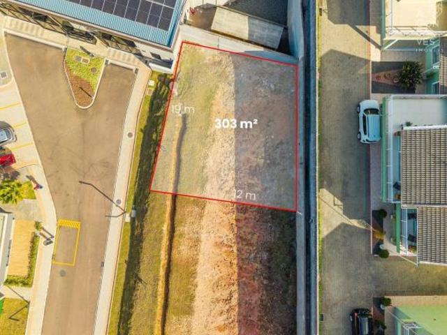 Terreno no Condomínio Rivelare Barigui, próximo ao Parque Barigui, Santo Inácio, Curitiba AGONLANÇ