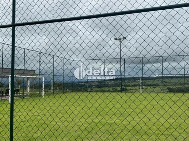 Terreno no Condomínio Terras Alpha disponível em Uberlândia MG