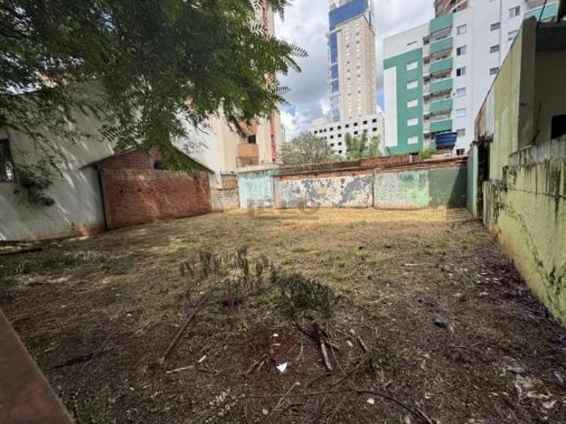 Terreno no Coração da Zona 7 em Maringá