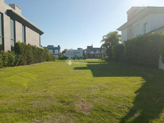 Terreno no Enseada Lagos de Xangrilá
