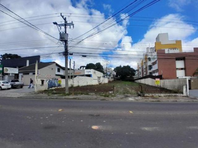 Terreno no Guabirotuba 1.744m²