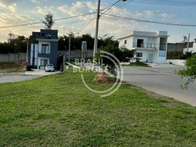 TERRENO NO HORTO FLORESTAL VILLAGIO 150m² CONDOMÍNIO FECHADO COM LAZER COMPLETO!