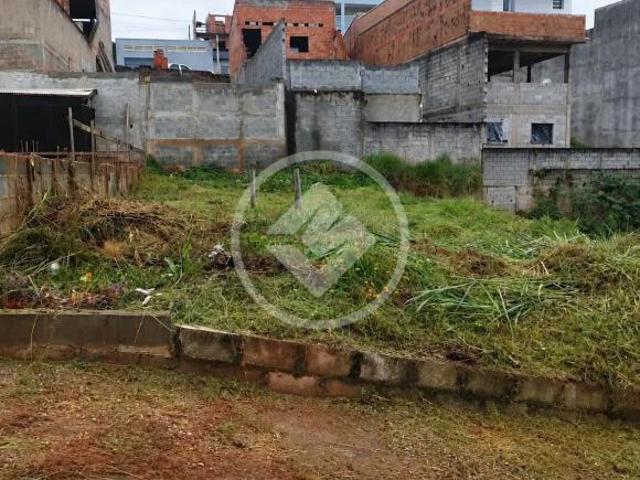 TERRENO no Jardim Bahia