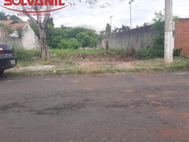 Terreno no Jardim Botânico disponível para Venda!