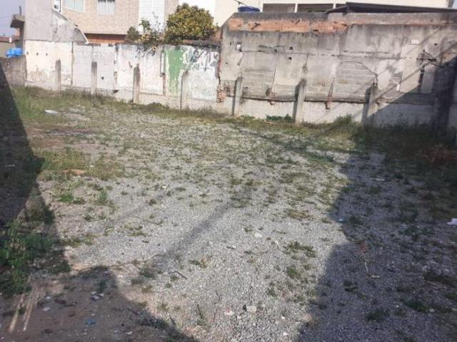 TERRENO NO JARDIM DAS OLIVEIRAS