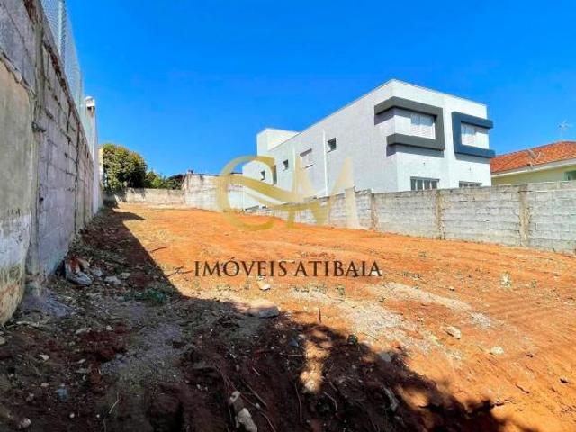 Terreno no Jardim dos Pinheiros em Atibaia