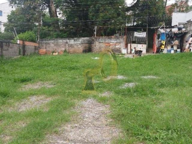 TERRENO NO JARDIM LEONOR